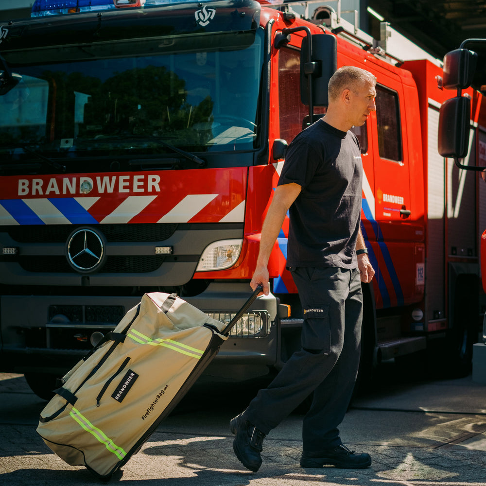 Brandweer Uitrusting Trolleytas Beige